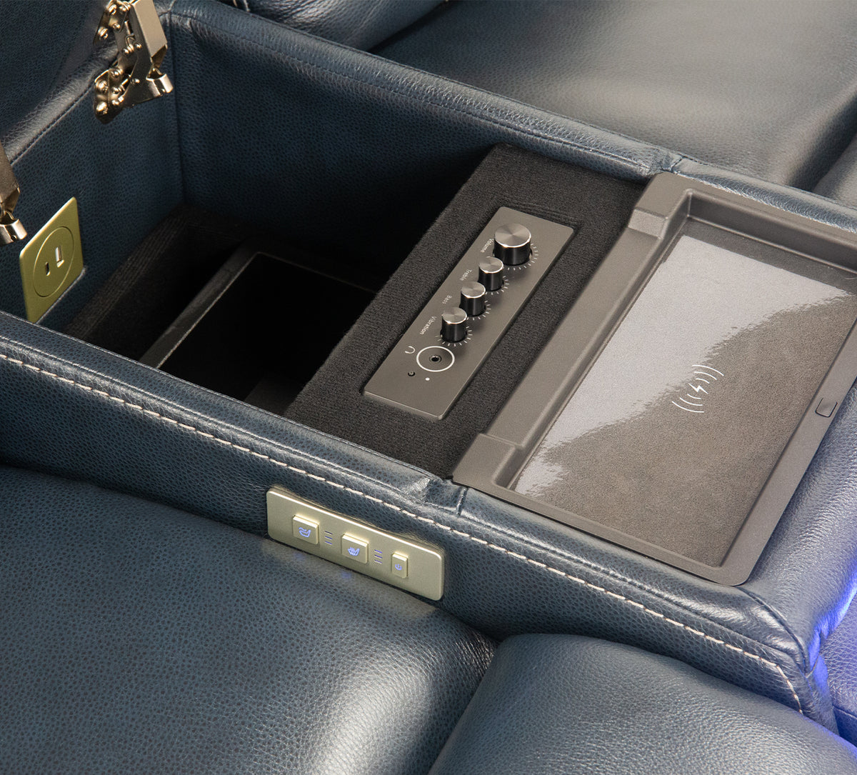 Sonic Navy 5 Piece Leather Triple Power Reclining Living Room – Kane's ...